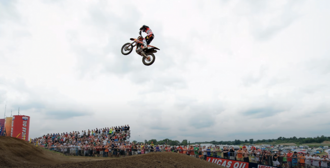 Video: Talviku Huge Larocco's Leap Crash MXoN & Injury Update